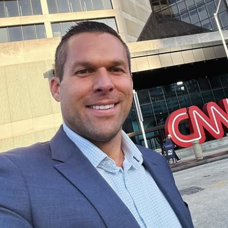 The Hottest Male CNN Anchors