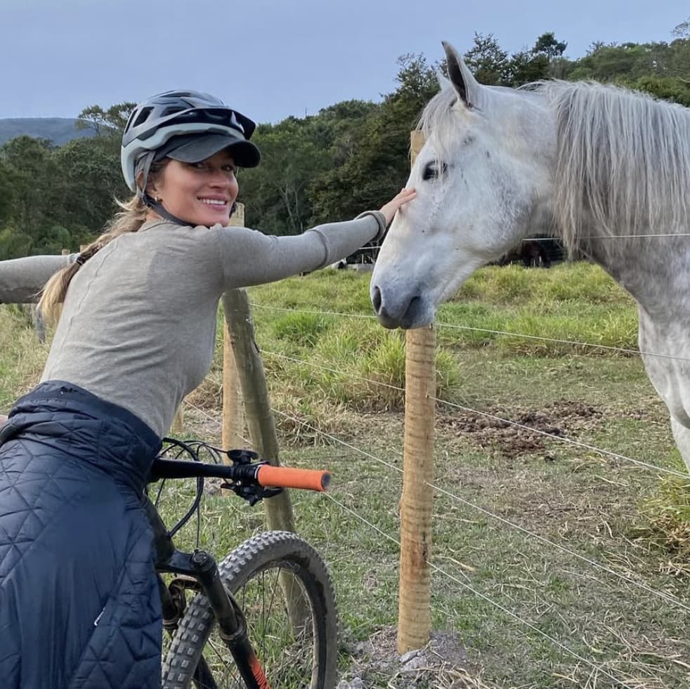 The 20 Hottest Gisele Bundchen Photos, Ranked