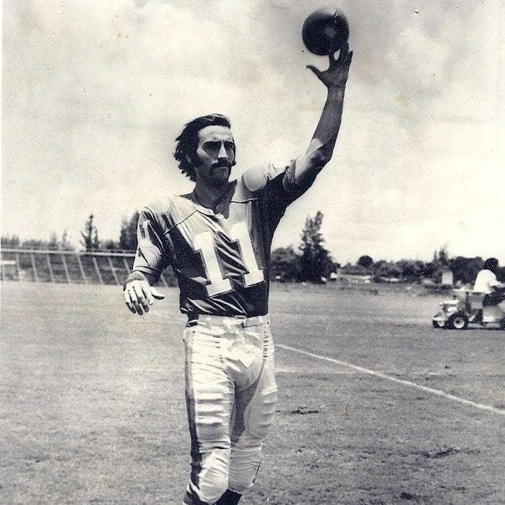 The 30 Best Lefty NFL QBs Ever, Ranked