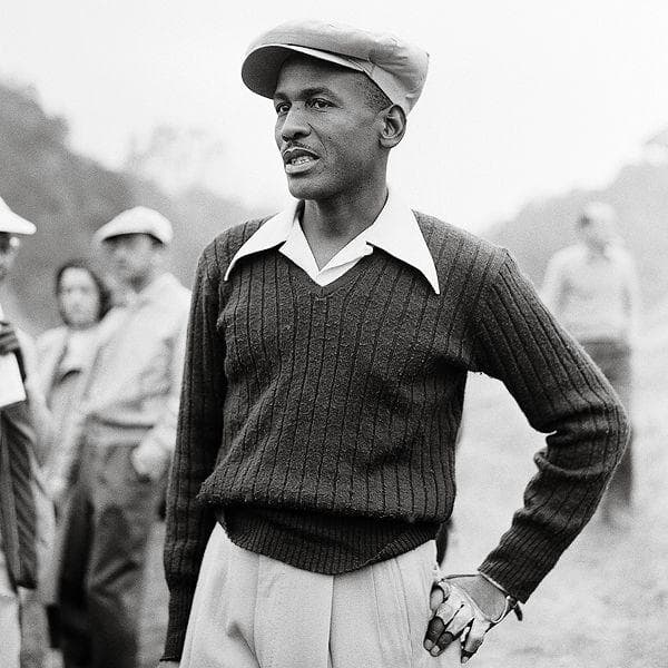 The 22 Best Black Golfers Ever, Ranked By Fans