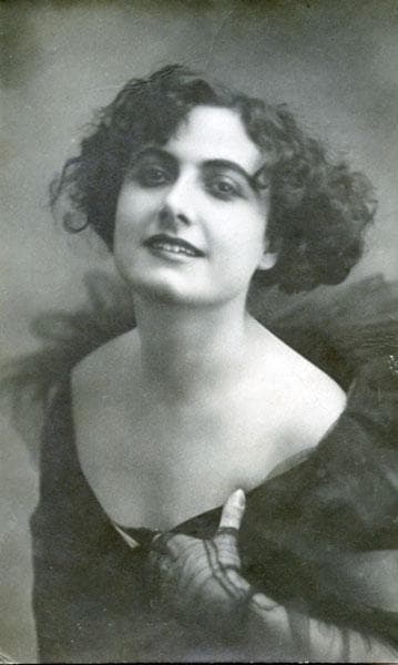 Famous Francescas | List of Famous People Named Francesca