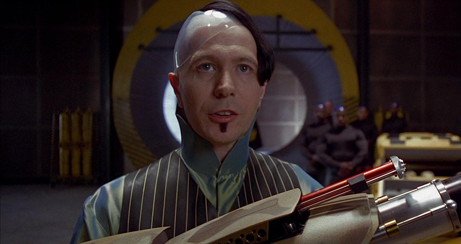 10 Behind-The-Scenes Facts About 'The Fifth Element'