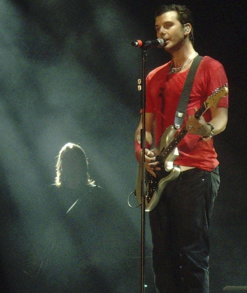 Courtney Love's Marriage, Dating and Relationships History