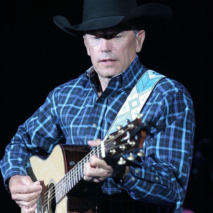 20 Country Singers Who Are Military Veterans