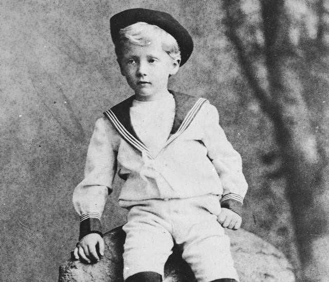 What American Historical Figures Actually Looked Like As Children