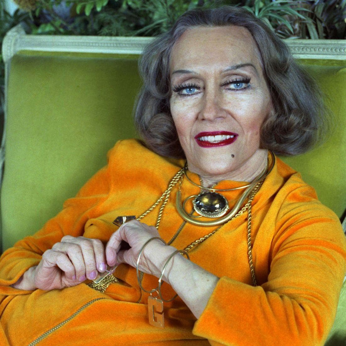 50+ Famous Glorias | List of Famous People Named Gloria