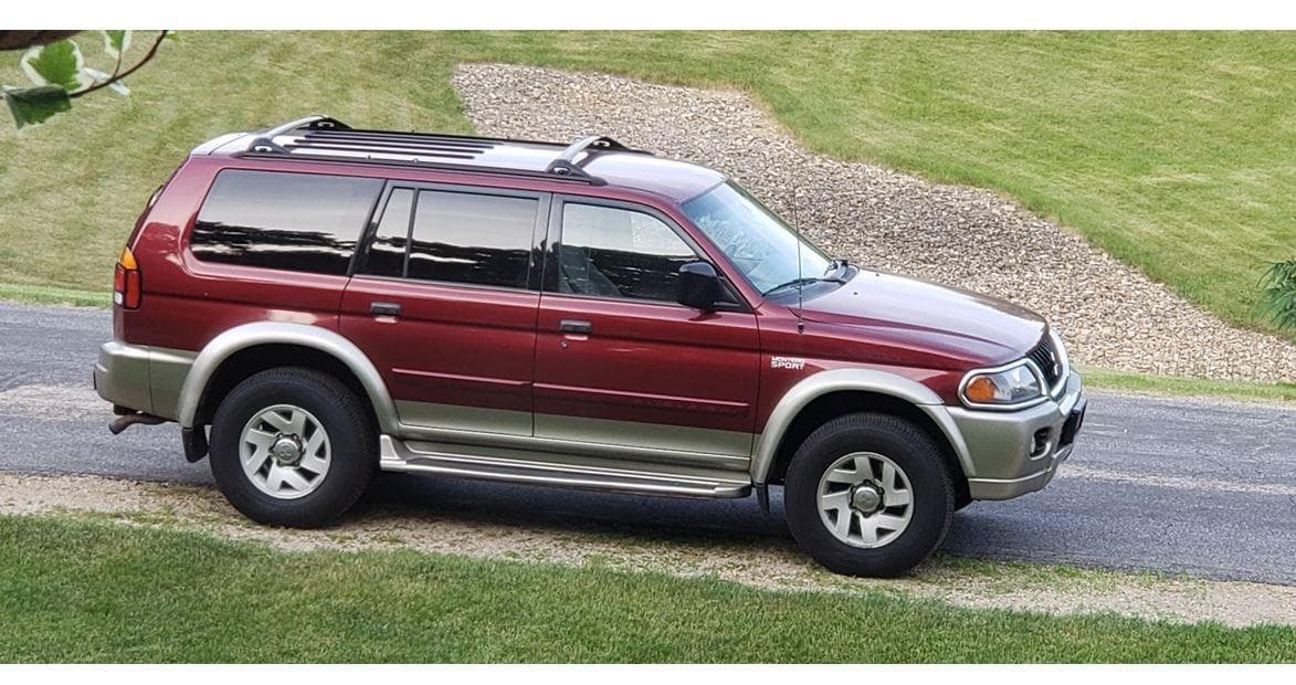 2000 Mitsubishis | List of All 2000 Mitsubishi Cars