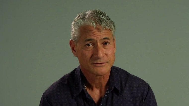 Famous Stutterers | List of Celebrities & People Who Stutter