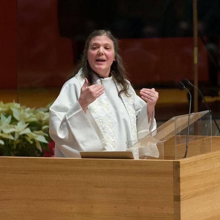 Famous Female Pastors | List of Top Female Pastors