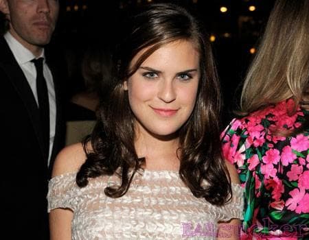 Celebrities Born in 1994 | List of Famous Men & Women Born in 1994