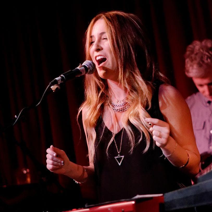 24 Country Singers Who Have Had Cancer