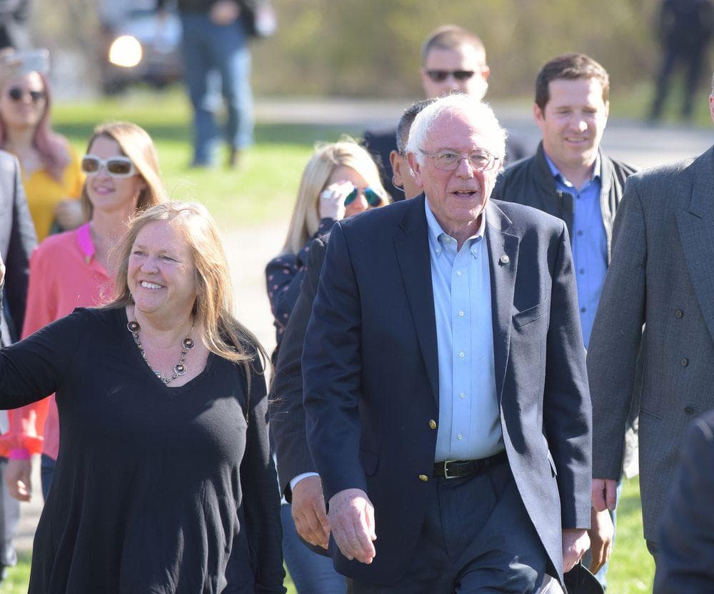 All The 2020 Democratic Presidential Candidates' Significant Others