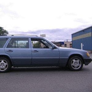 1990 Mercedes-Benzs | List of All 1990 Mercedes-Benz Cars