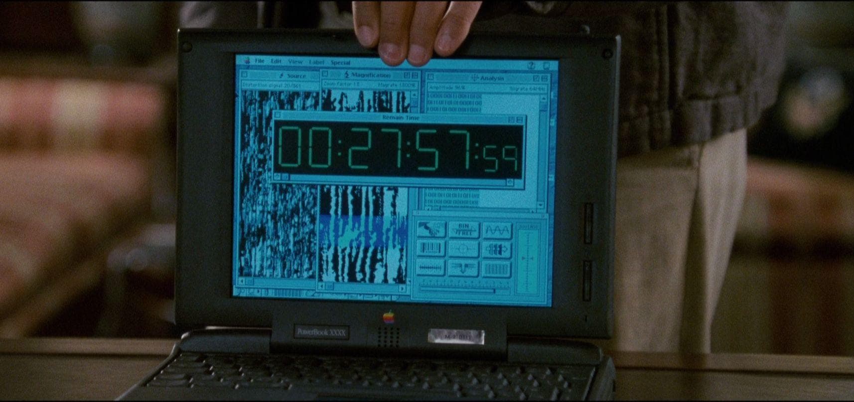 Classic ‘90s Movies That Got Away With Not Explaining Major Things