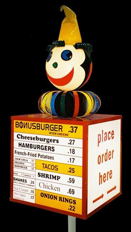 18 Vintage Fast Food Menus That Look Way Better Than Current Ones