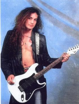 50+ Famous Lees | Notable People With the Last Name Lee