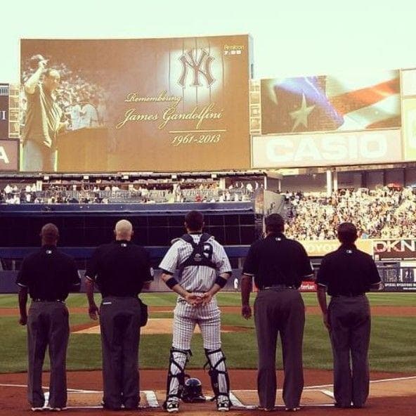 Celebrity Yankee Fans | List of Celebrities at Yankees Games