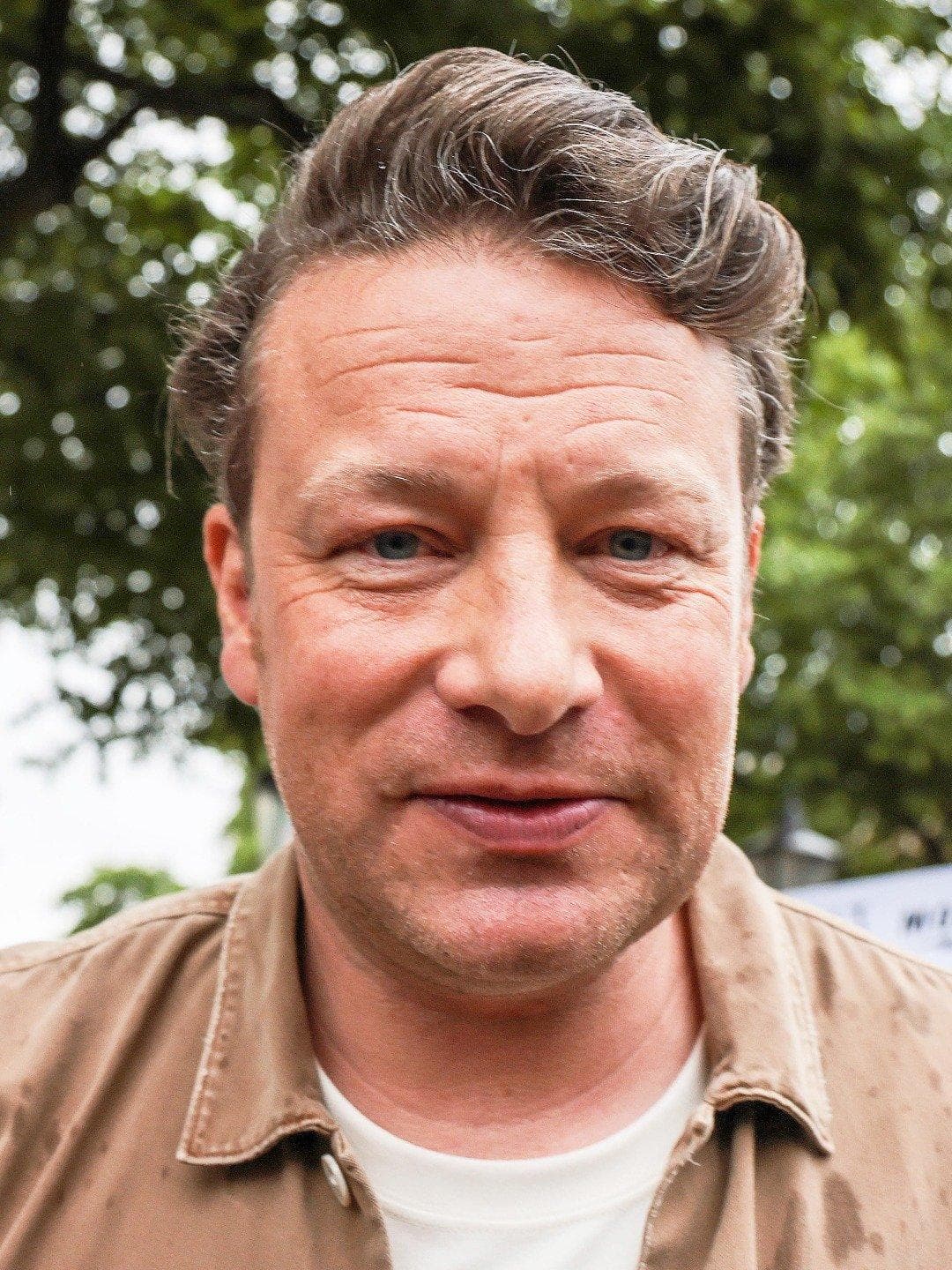 Famous Male TV Chefs | List of Top Male TV Chefs