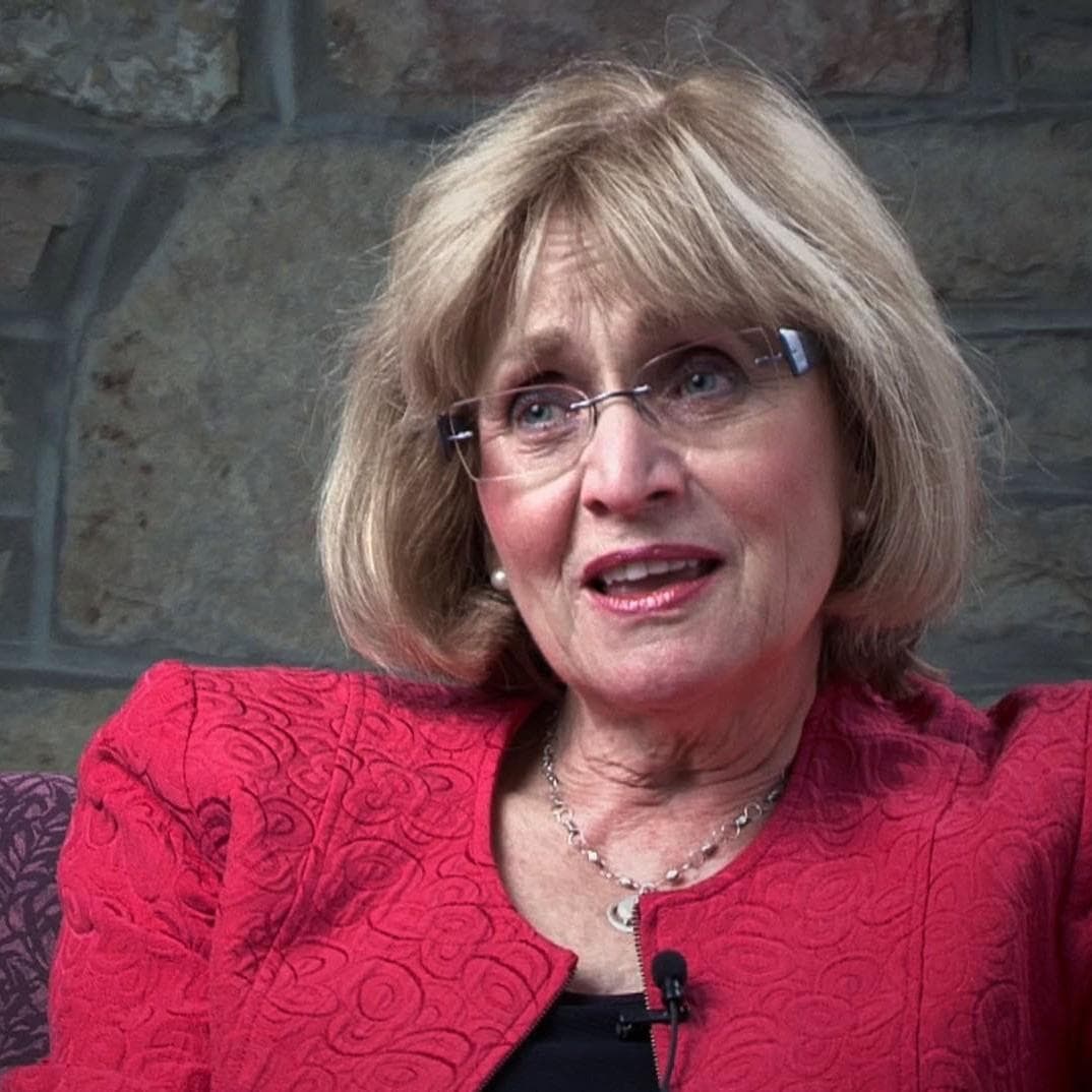 Famous Female Historians | List of Top Female Historians