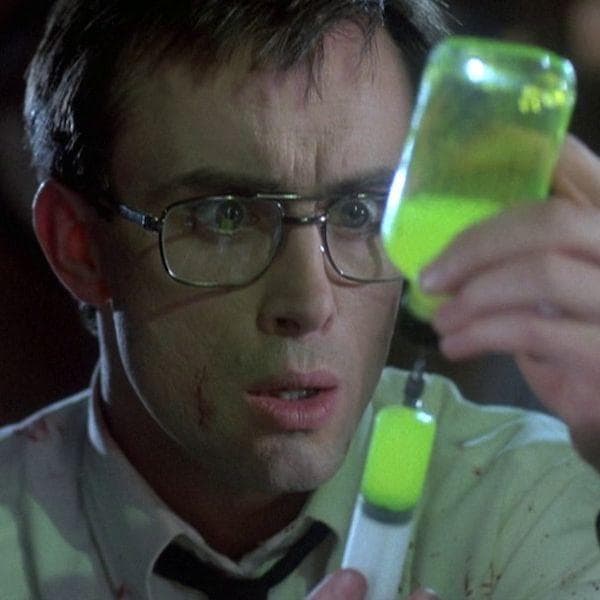 The 20 Best Horror Movie Actors, Ranked By Fans