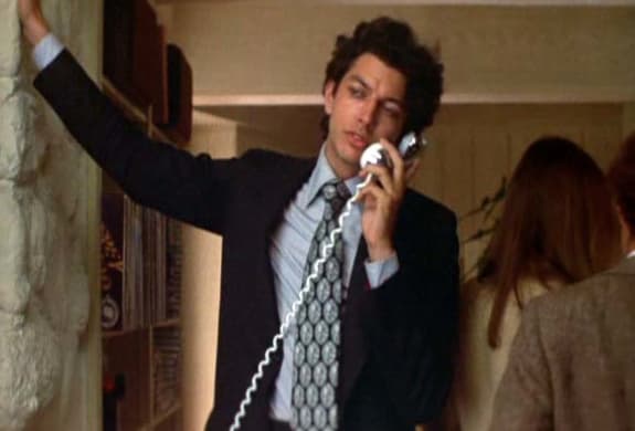 30 Famous Actors Who Started As Extras, Ranked