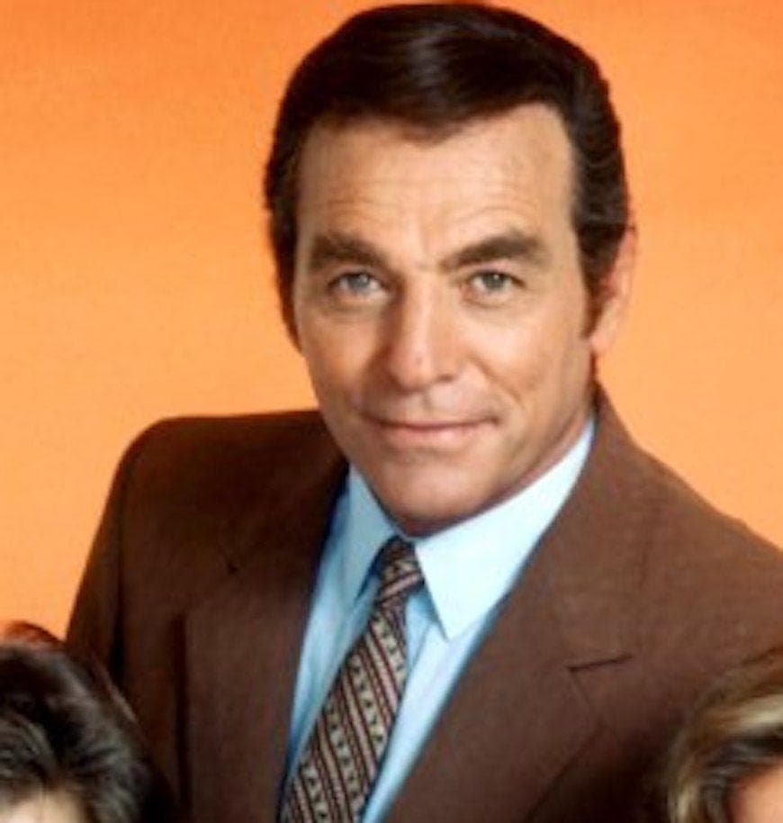 Recent Actor Deaths: Actors & Actresses Who Died in 2021