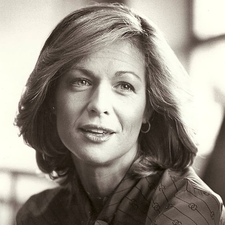 Famous Female TV Journalists | List of Top Female TV Journalists