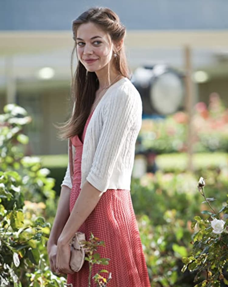 22 Genderfluid Celebrities | Non-Binary Gender Stars