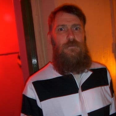 Famous People Who Fell to Their Death | List of Celebrities Who Fell to ...