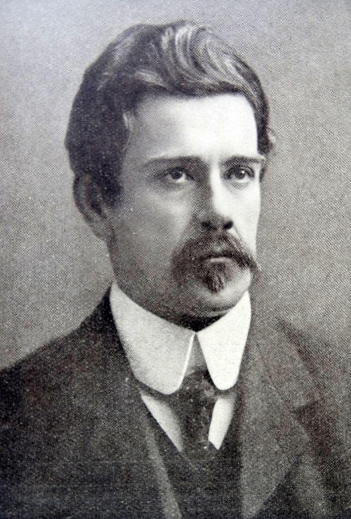 24 Historical Figures You Never Realized Were So Attractive