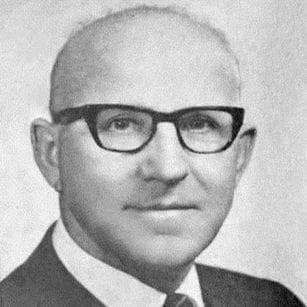 Famous Principals: List of The Top Principals in Their Field