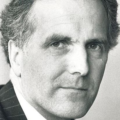 Famous Journalists from Australia | List of Top Australian Journalists