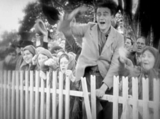 30 Famous Actors Who Started As Extras, Ranked