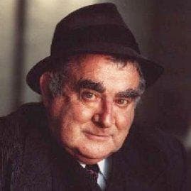 Famous People From New Zealand | List of Celebrities Born in New Zealand