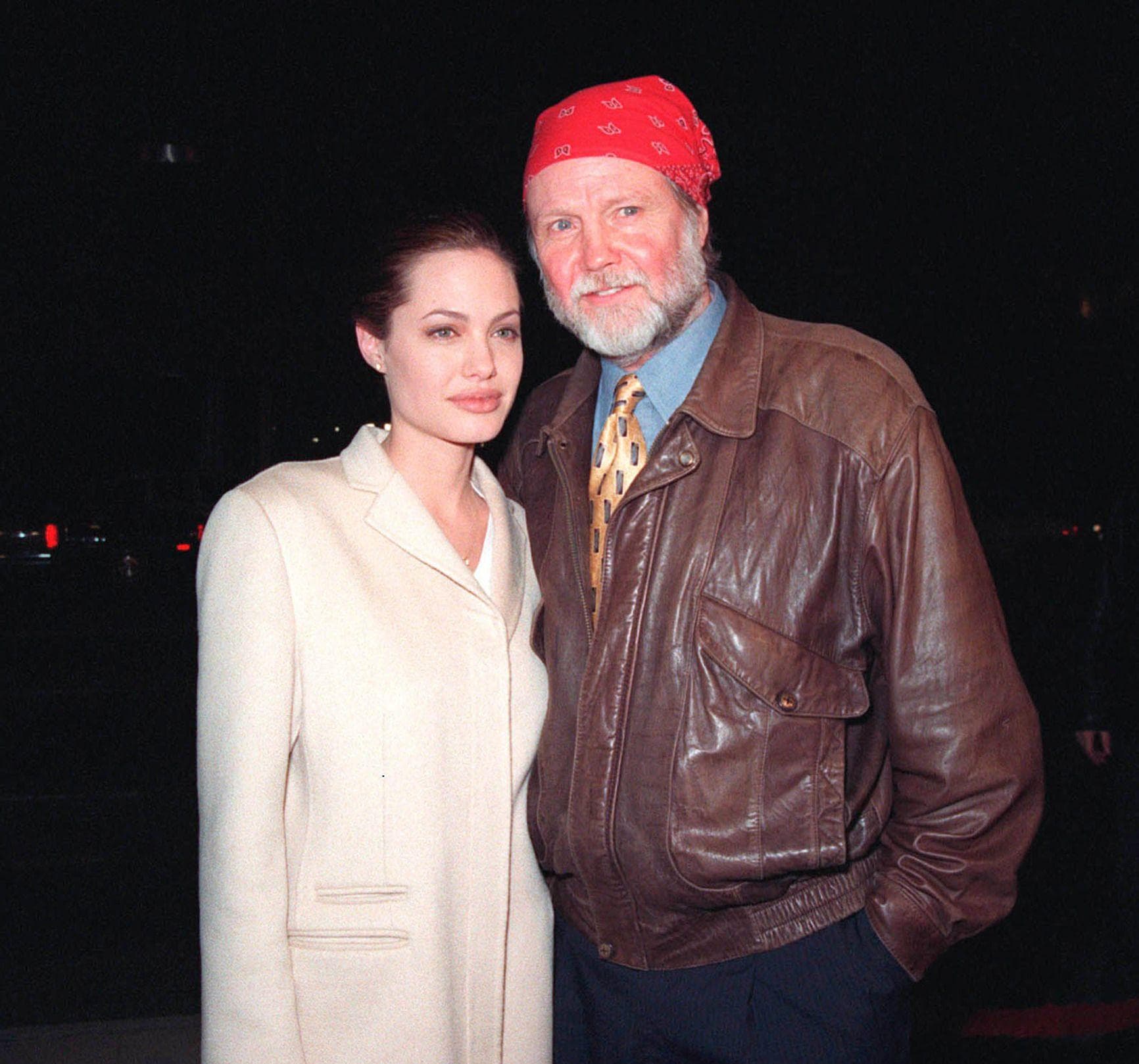 Children Of Famous Parents Describe Their Celebrity Parents