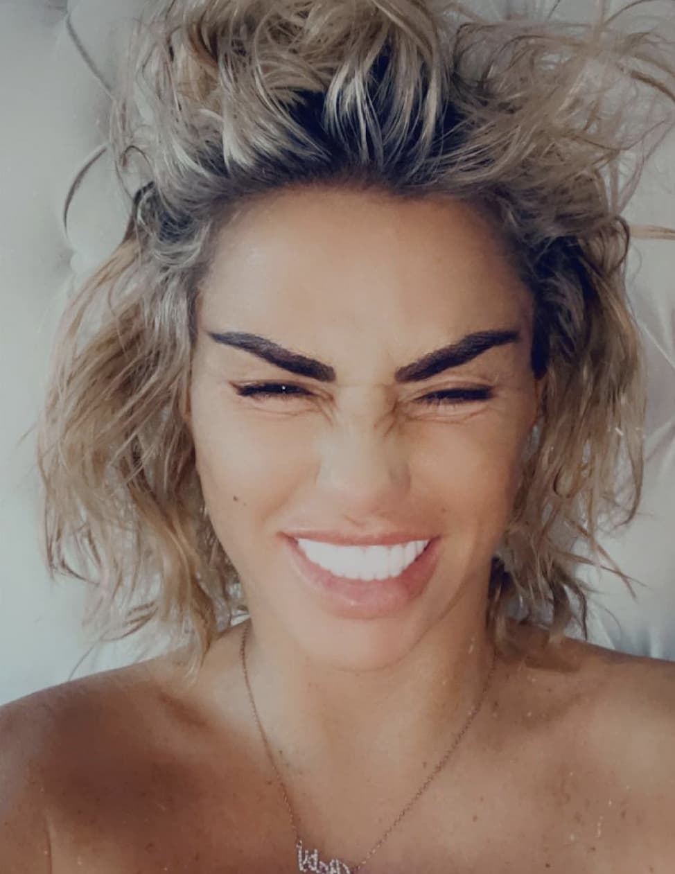 50+ Celebrities Who Have Aged the Worst | List of Celebs Aging Badly