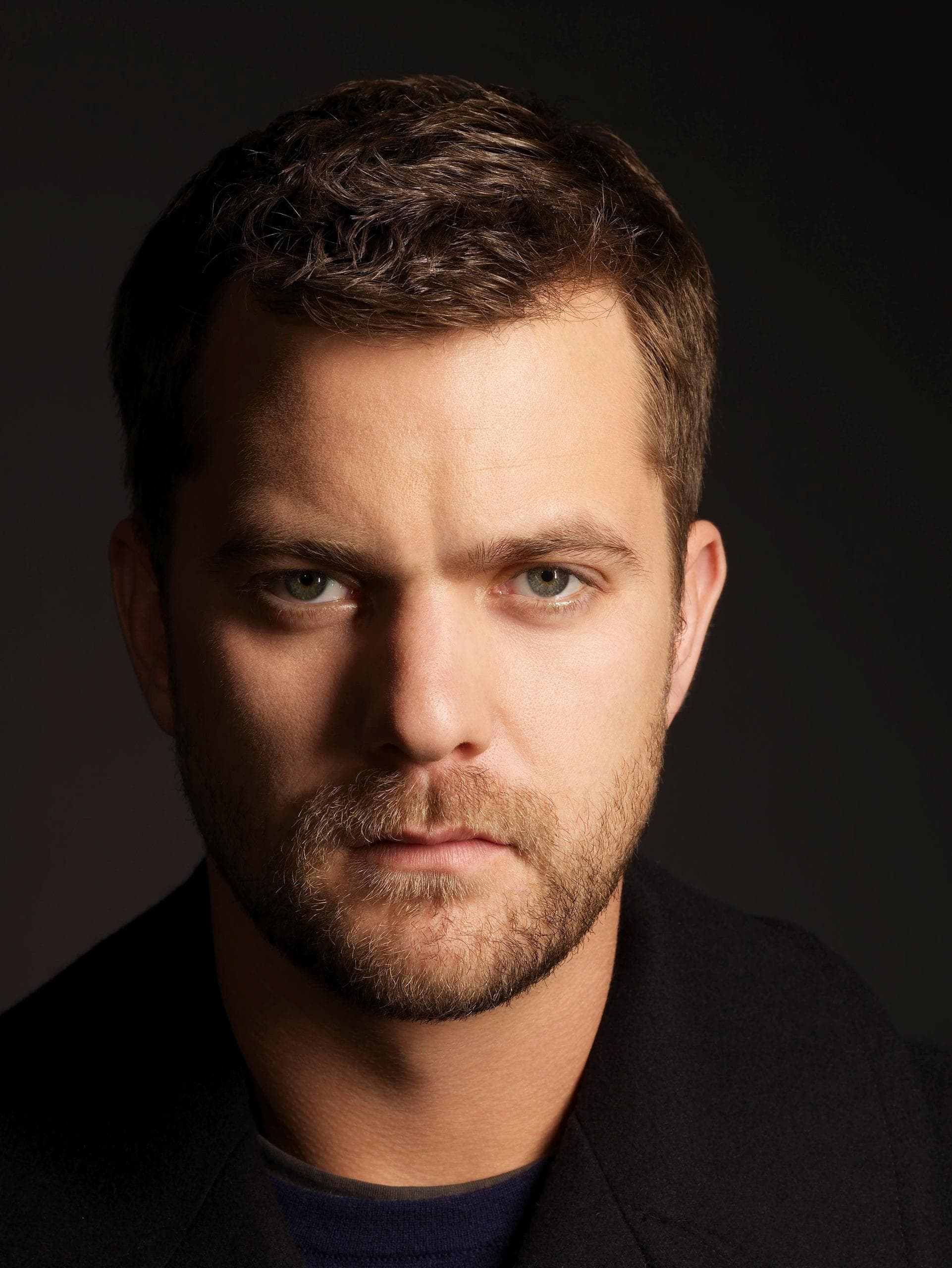 Famous People Allergic to Peanuts | Celebrities with Peanut Allergy
