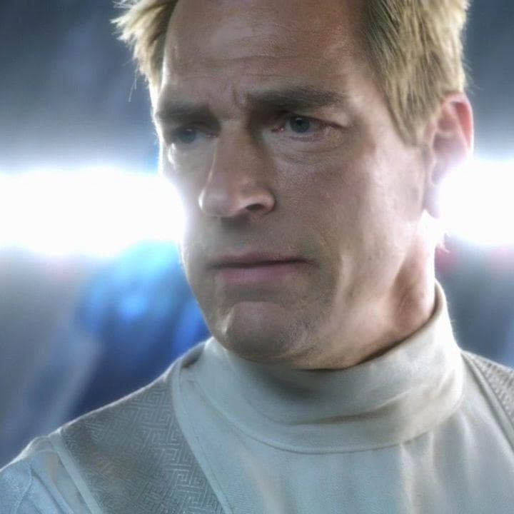Every Actor Who Played Jor-El In Film And TV, Ranked