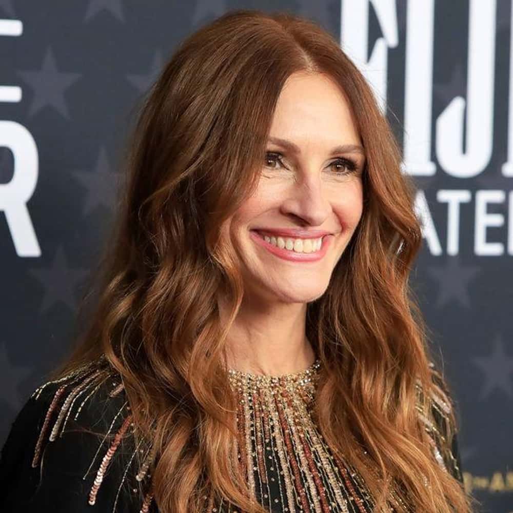 15 Deep Autumn Celebrities To Inspire Your Style 15 Deep Autumn Celebrities To Inspire Your Style