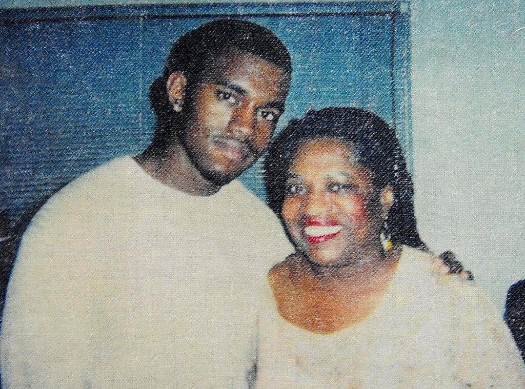 Famous People Raised by Single Mothers | Celebrities Who Had Single Moms