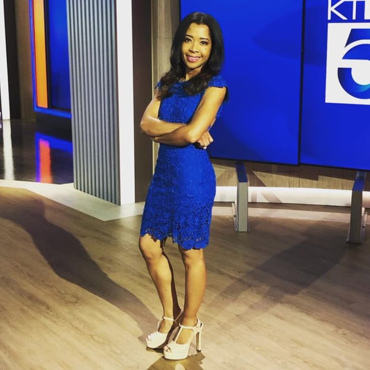 23 Celebrities Who Make Bowlegs Look Chic