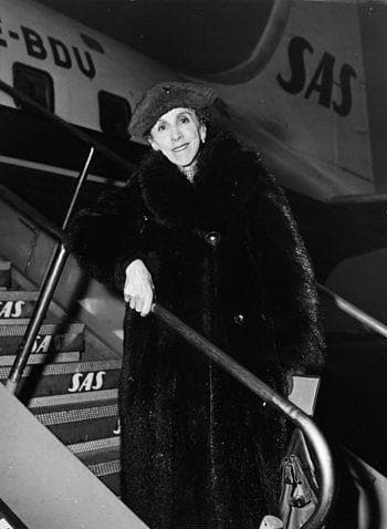 14 Famous Historical People & Celebrities With Syphilis