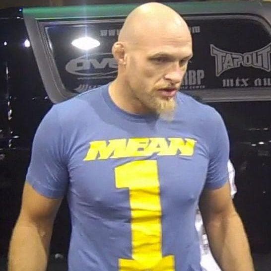 The 45 Best UFC Kickboxers Ever, Ranked By MMA Fans