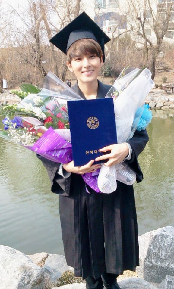 Kpop Idols Who Went to College | College Graduate Kpop Stars