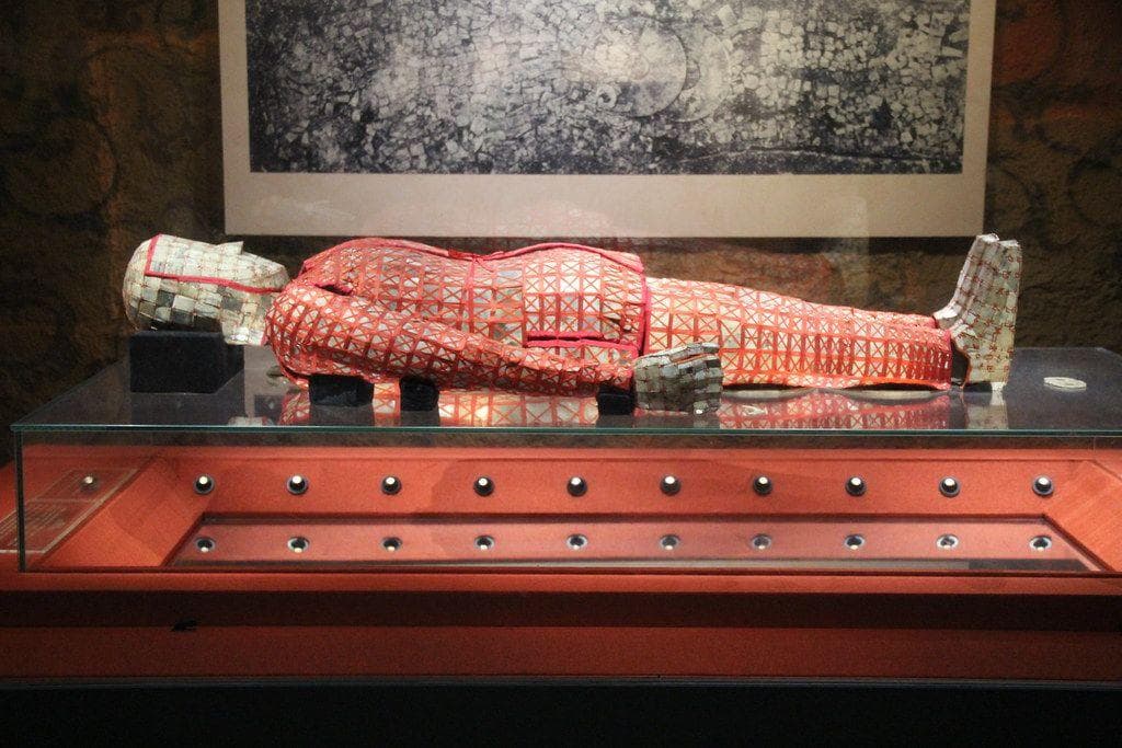 What Was Inside Most Lavish Burial Tombs In History