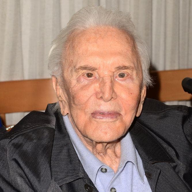 50+ Celebrities With Cleft Chins