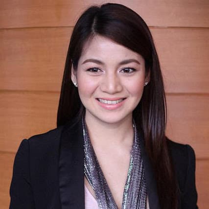 Famous Female Presenters | List of Top Female Presenters