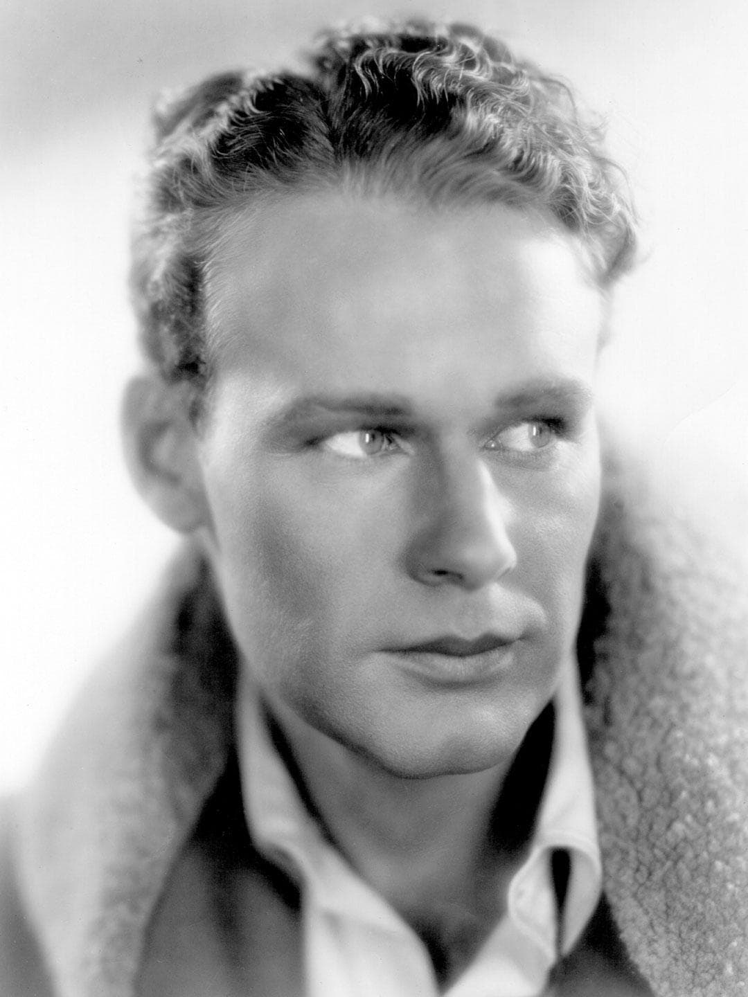 Cheyenne Cast | List of All Cheyenne Actors and Actresses