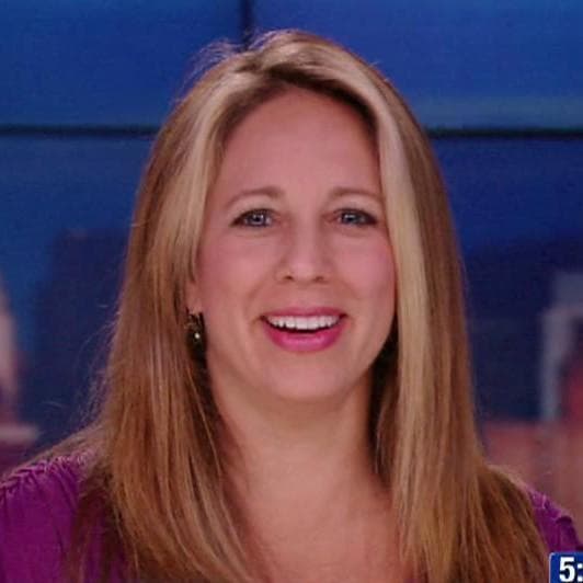 Famous Female TV Journalists | List of Top Female TV Journalists