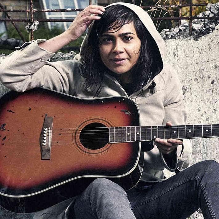 Famous Singers from Iceland | List of Top Icelandic Singers